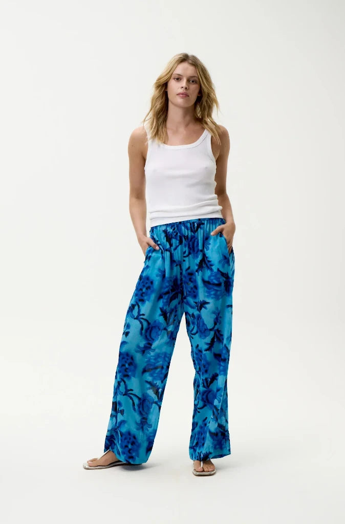 One Season Isla Pant in Milos Sushi Voile Blue – Wild Paisley