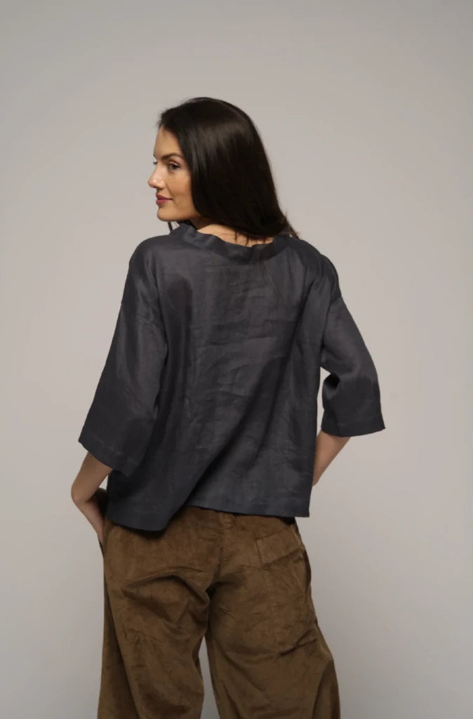 Muse Freya Top in Indigo – Wild Paisley